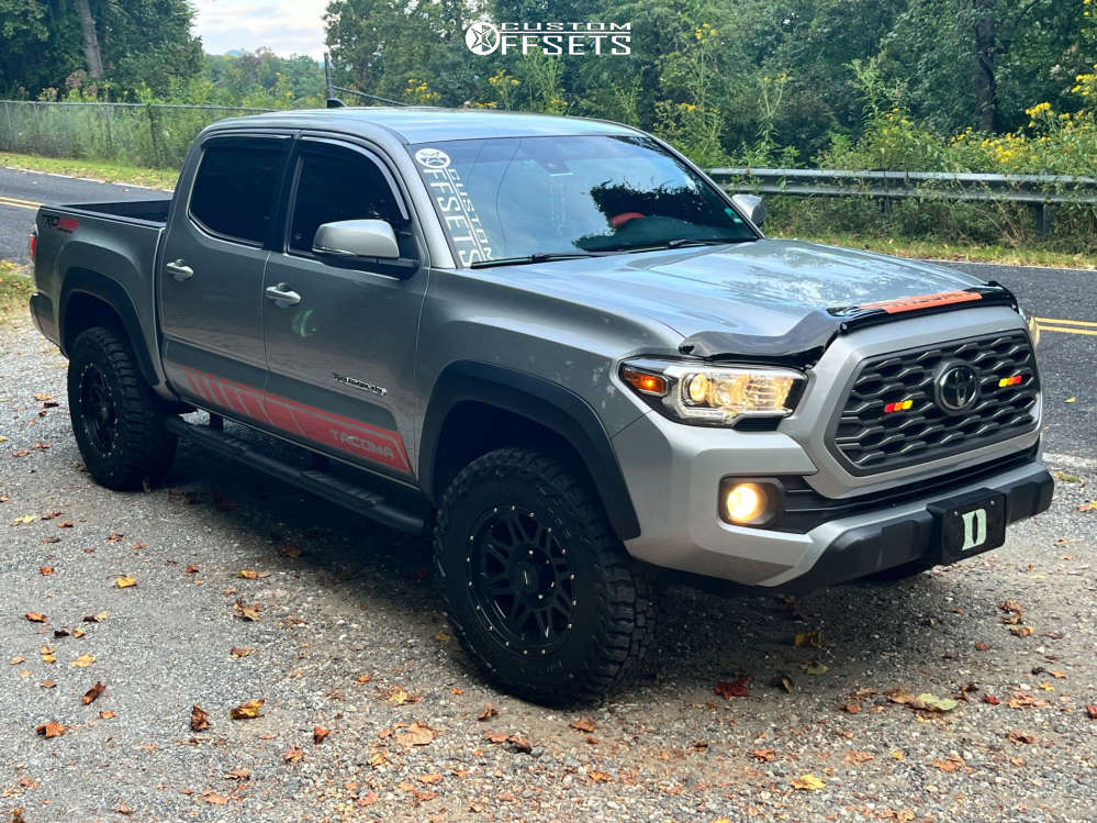2021 Toyota Tacoma with 17x8 0 Pro Comp Series 05 and 265/70R17 Mickey ...