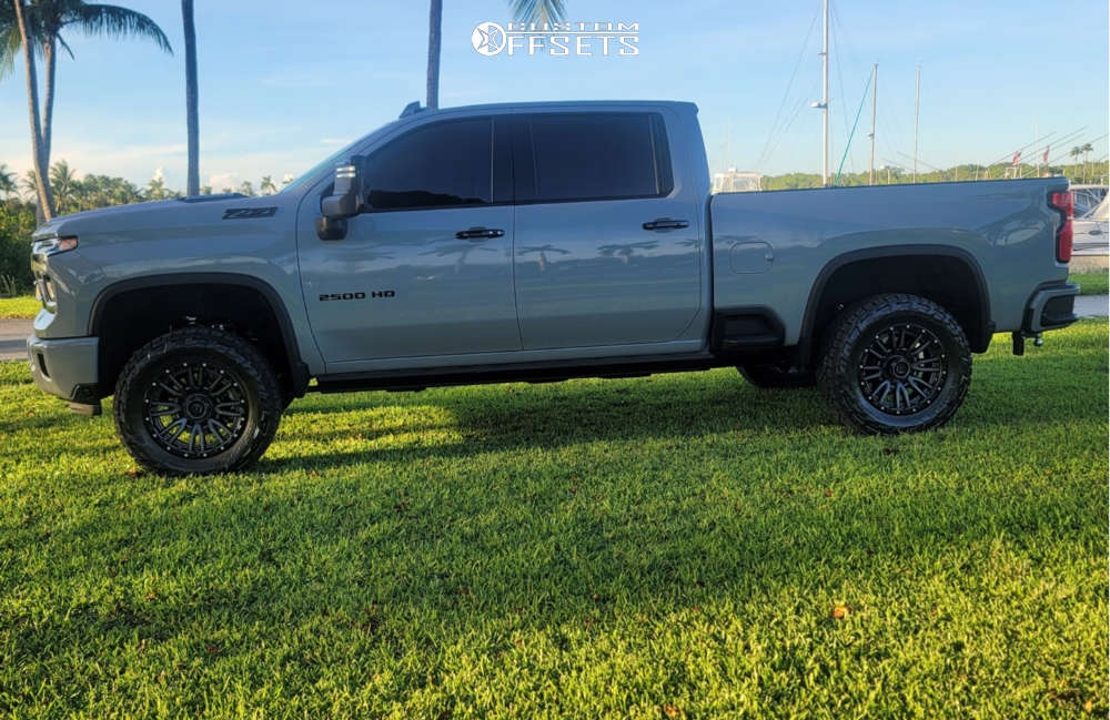 2024 Chevrolet Silverado 2500 HD with 20x10 -18 Fuel Rebel 8 and 35/12 ...