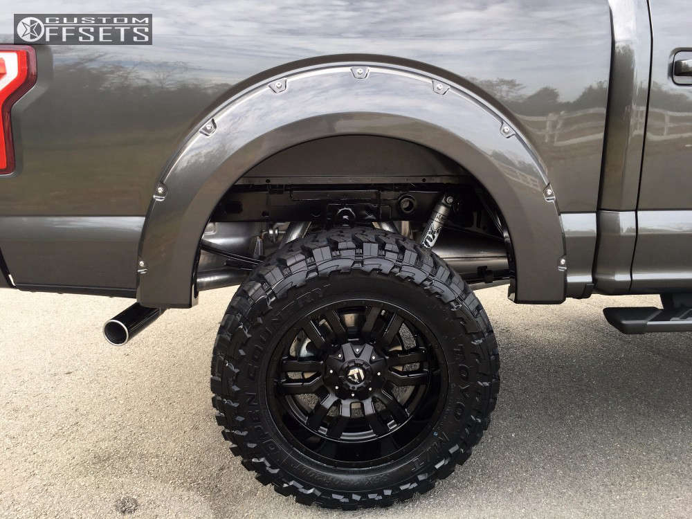2018 Ford F-150 with 20x10 -18 Fuel Sledge and 35/12.5R20 Toyo Tires ...