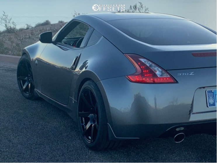 2019 Nissan 370Z with 19x9.5 15 Z1 Motorsports ZM-23 and 245/40R19 ...