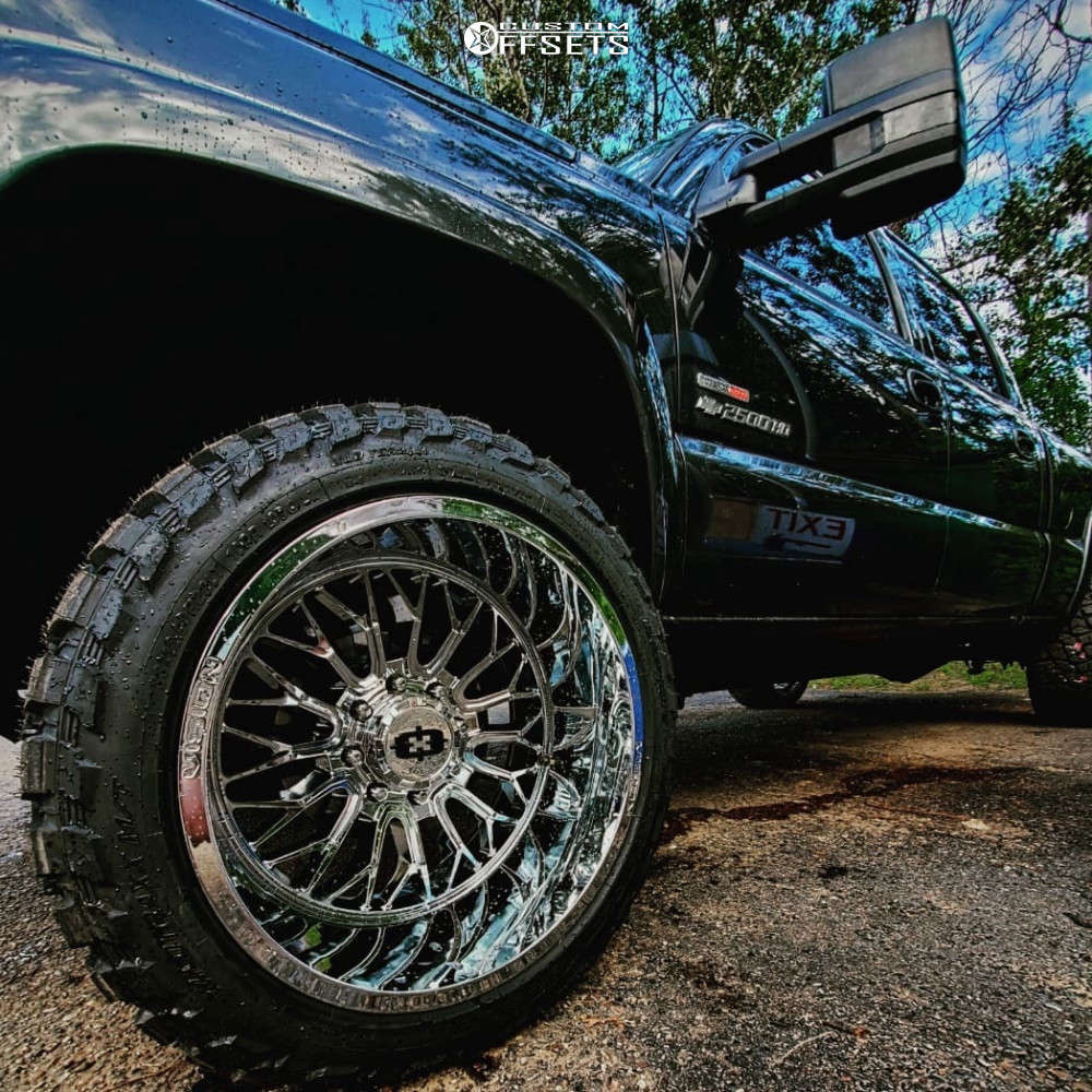 2004 Chevrolet Silverado 2500 HD with 22x12 -51 Vision Riot and 33/12 ...