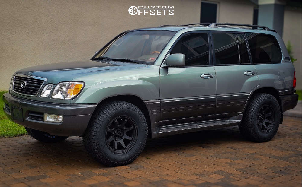 2001 Lexus LX470 with 17x9 0 Vision Flow and 33/12.5R17 Gladiator Xcomp ...
