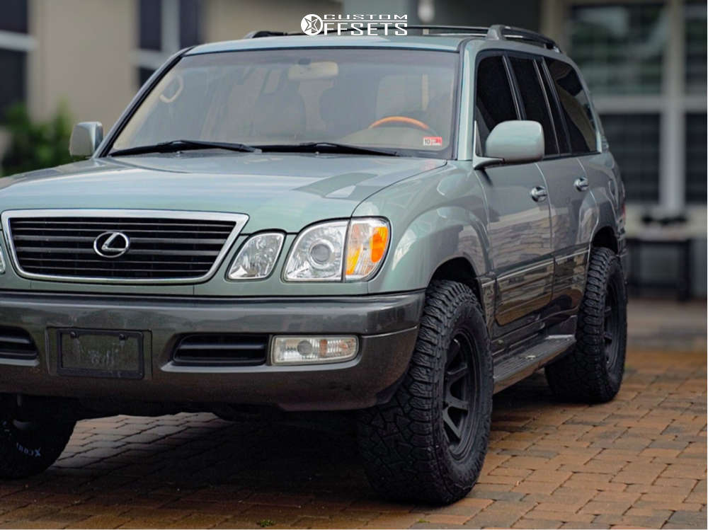 2001 Lexus LX470 with 17x9 0 Vision Flow and 33/12.5R17 Gladiator Xcomp ...