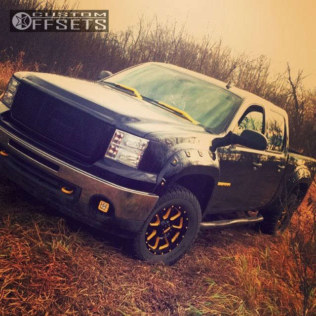 2013 GMC Sierra 1500 with 18x9 10 Gear Off-Road Big Block and 33/13 ...