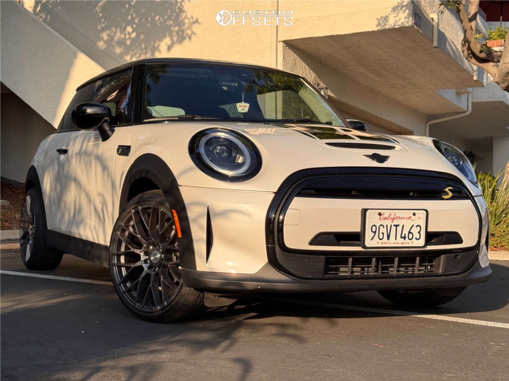 2024 Mini Cooper with 18x8 35 Mach Mp41 and 205/40R18 Lexani Rfx Plus ...