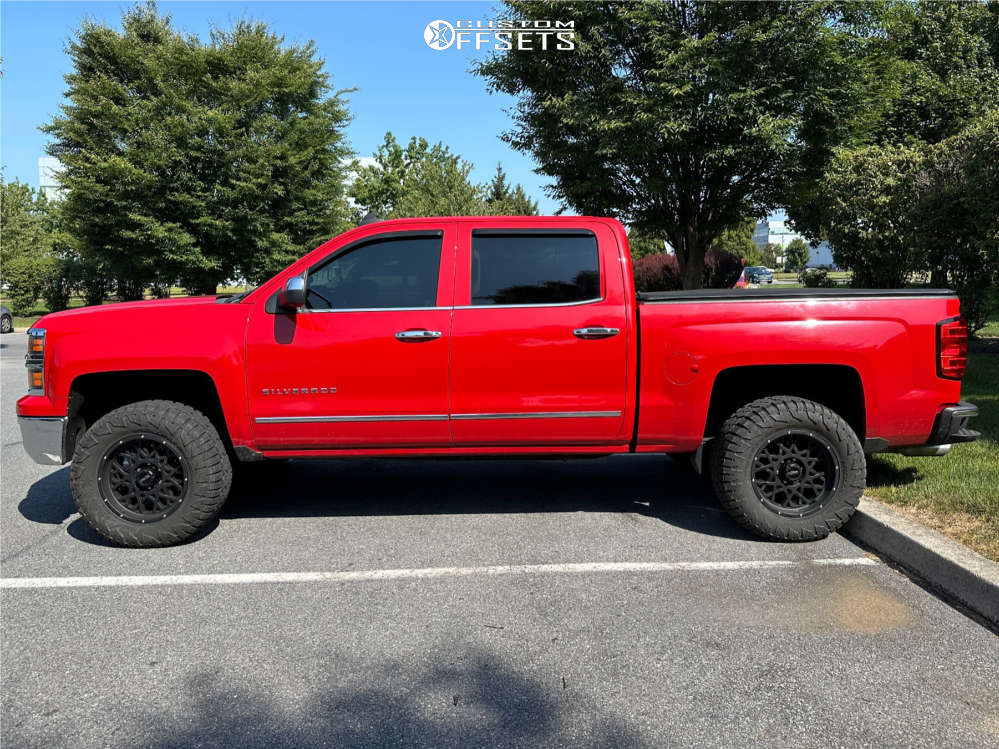 2015 Chevrolet Silverado 1500 with 18x9 -12 Vision Rocker and 33/12 ...