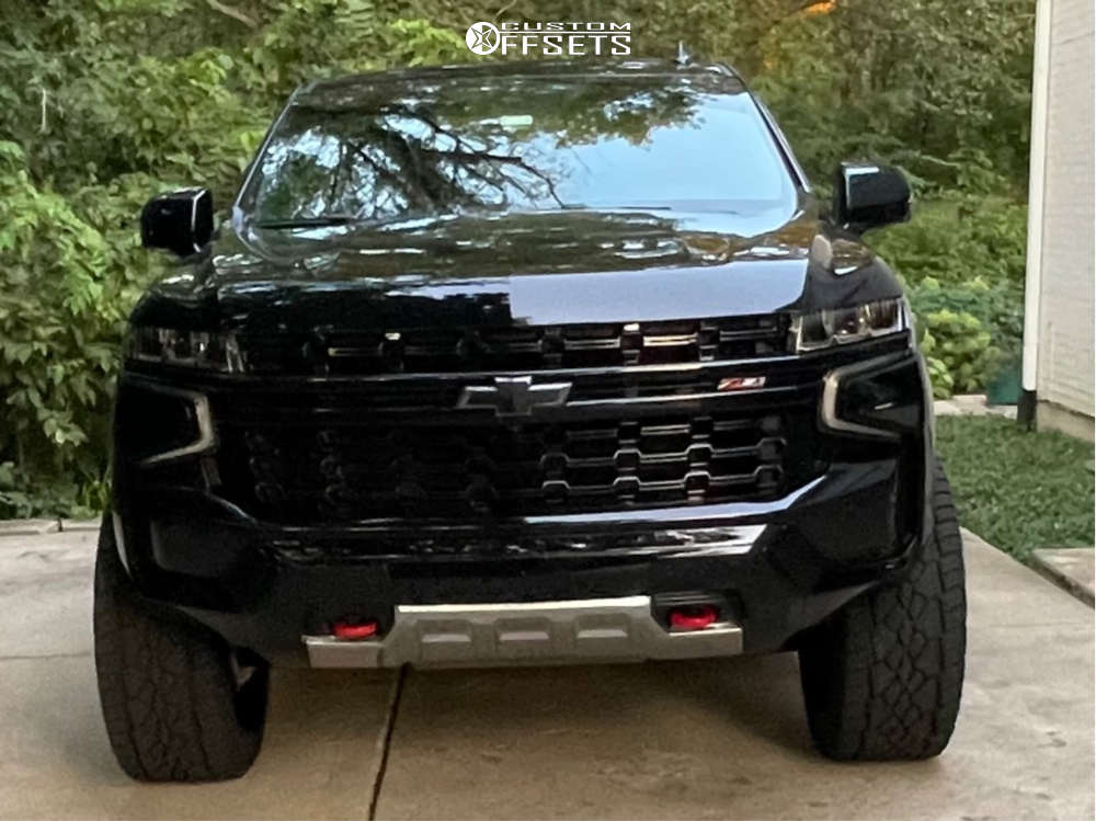 2022 Chevrolet Tahoe with 24x12 -44 GT Offroad Strike and 325/40R24 ...