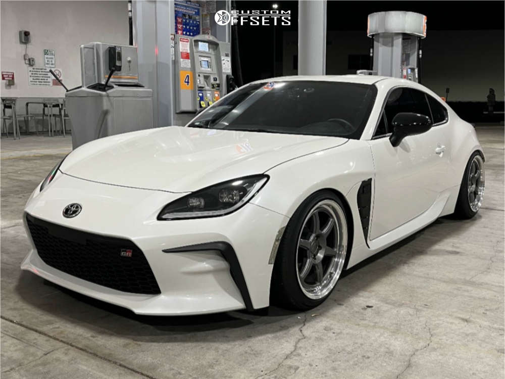 2023 Toyota GR86 with 18x9.5 38 Kansei Roku and 225/40R18 Hankook ...