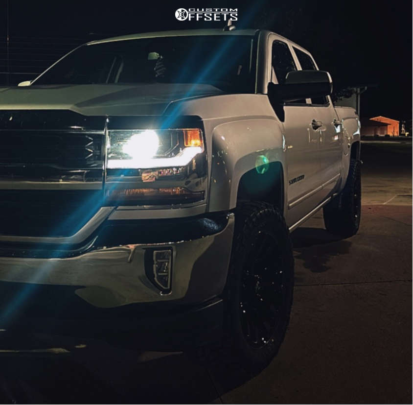 2018 Chevrolet Silverado 1500 with 20x9 1 Fuel Blitz and 33/12.5R20 ...
