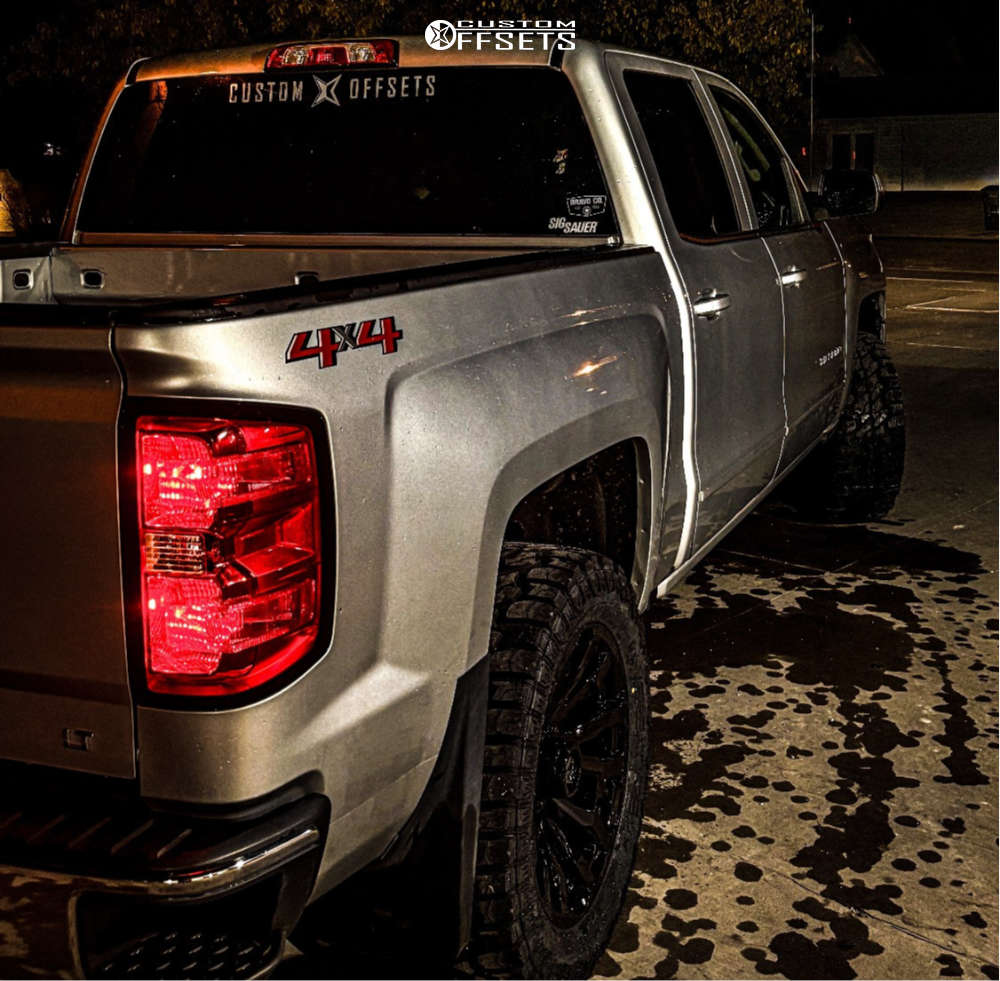 2018 Chevrolet Silverado 1500 with 20x9 1 Fuel Blitz and 33/12.5R20 ...