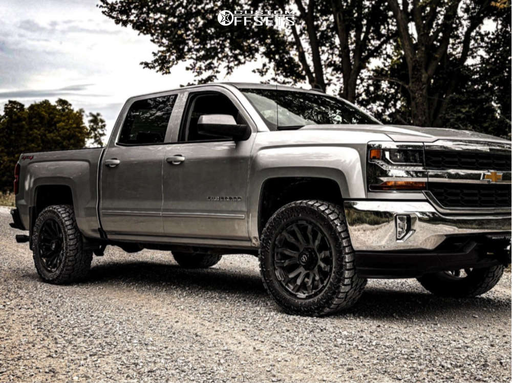 2018 Chevrolet Silverado 1500 with 20x9 1 Fuel Blitz and 33/12.5R20 ...