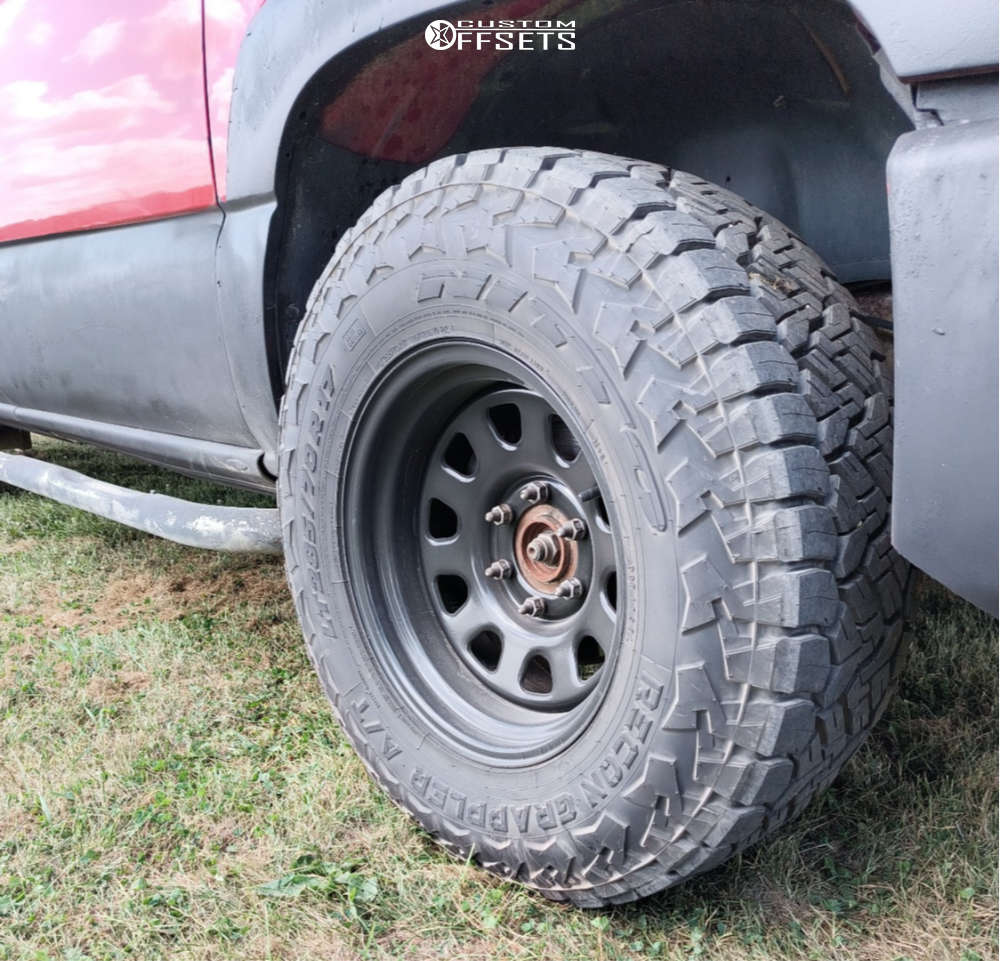2004 GMC Sierra 1500 with 17x9 -12 Rough Country Steel Wheel and 285 ...
