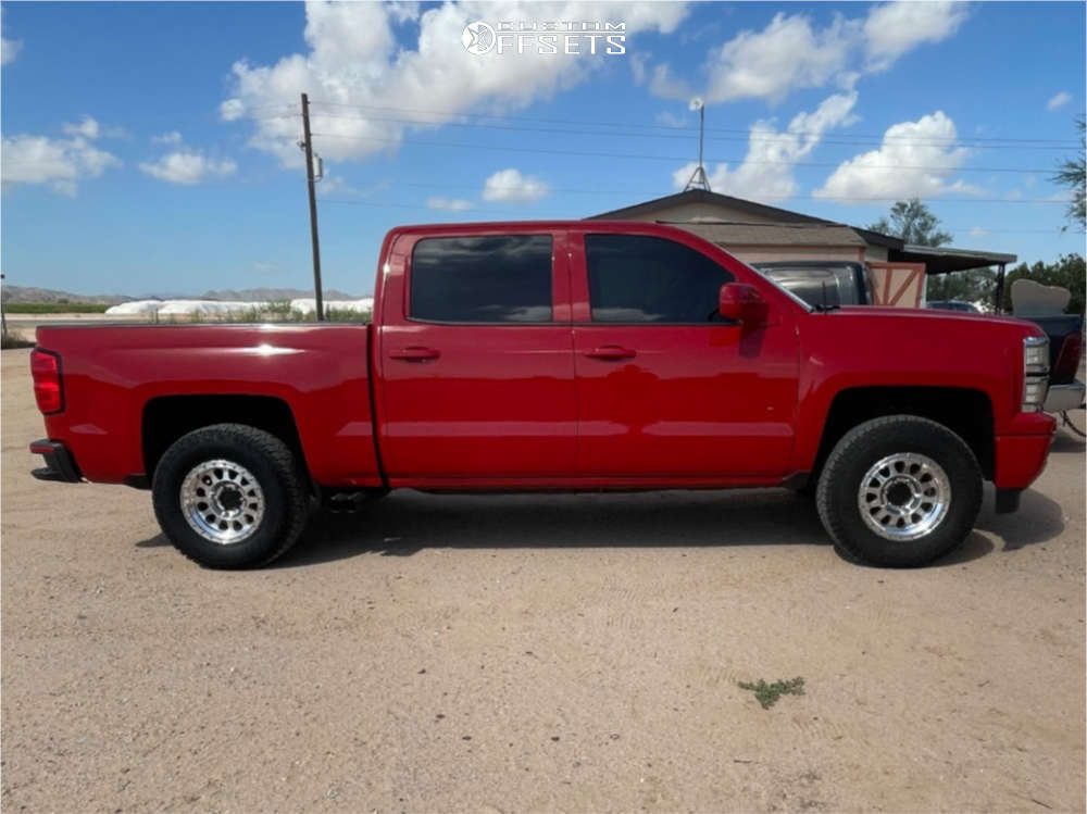 2014 Chevrolet Silverado 1500 with 17x9 -12 Method Mr315 and 285/70R17 Gladiator Xcomp At and ...