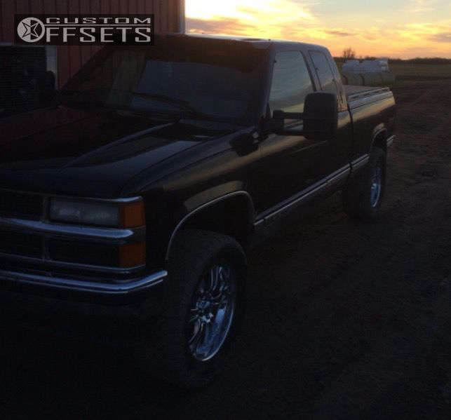 1998 Chevrolet K1500 with 20x9 0 Helo He789 and 33/12.5R20 Toyo Tires ...