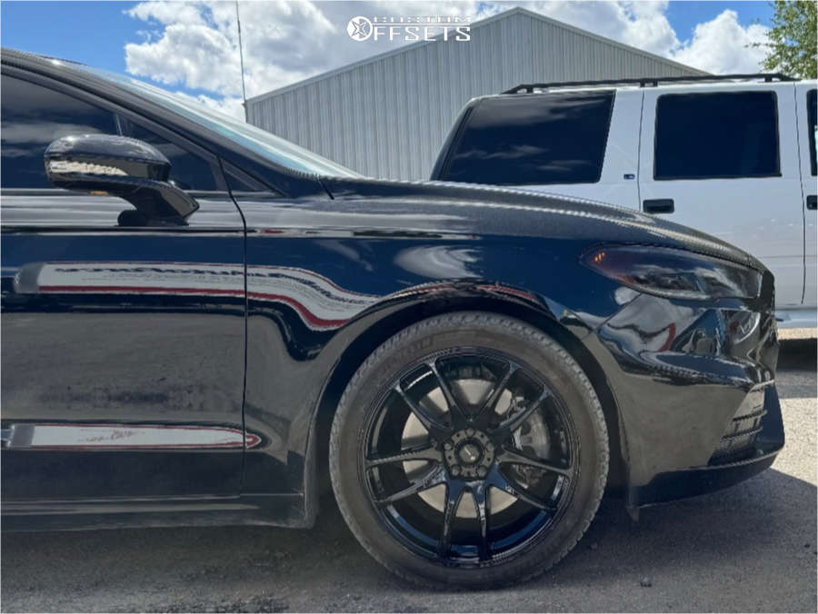 2017 Ford Fusion with 19x8.5 35 Vors Tr4 and 235/40R19 Michelin Cross ...