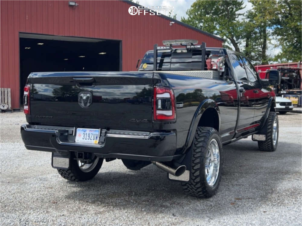 2024 Ram 3500 with 22x10 -25 Fuel Forged Ff19 and 35/12.5R22 Toyo Tires ...