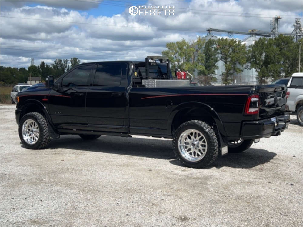2024 Ram 3500 with 22x10 -25 Fuel Forged Ff19 and 35/12.5R22 Toyo Tires ...