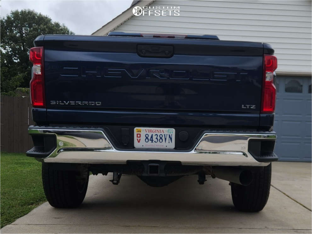 2021 Chevrolet Silverado 2500 HD with 20x10 -18 Weld Off-Road Ledge 8 ...