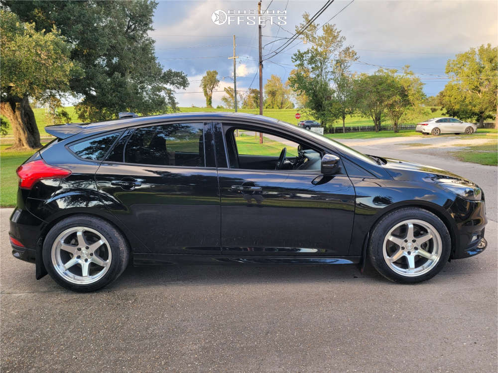 2018 Ford Focus with 17x9 30 Vors Tr37 and 245/45R17 Cooper Cobra ...