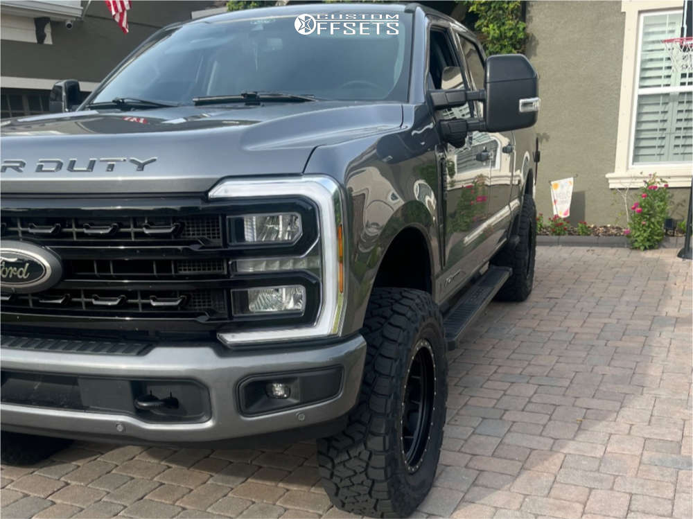 2024 Ford F-250 Super Duty with 20x9 -12 Method Nv and 37/12.5R20 Toyo ...