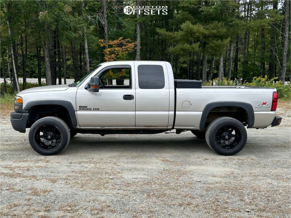 2004 GMC Sierra 2500 HD with 20x12 -44 Fuel Octane and 305/50R20 Nitto ...