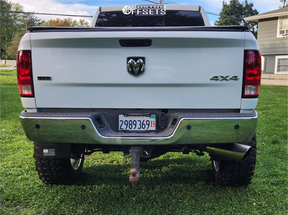 2018 Ram 2500 with 22x12 -51 ARKON FORGED Torx and 37/13.5R22 Gladiator ...