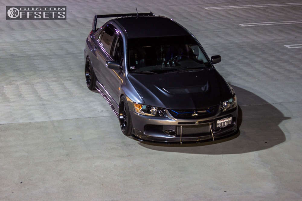 2006 Mitsubishi Lancer with 18x9.5 22 Varrstoen ES9 and 245/40R18 ...