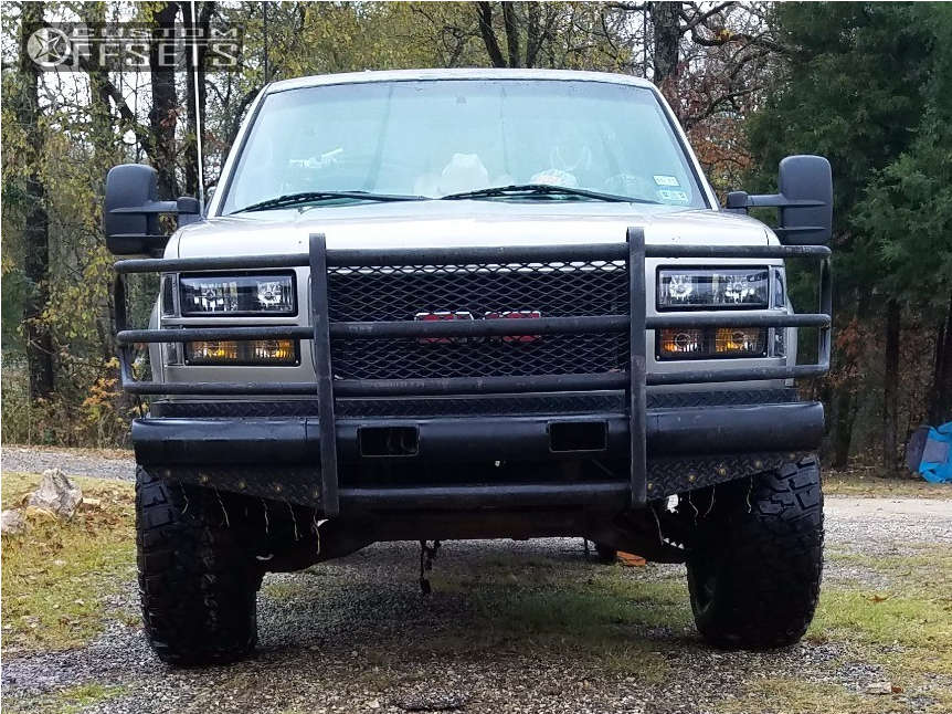 2000 GMC K2500 with 16x10 -32 Pacer Lt and 305/70R16 Dick Cepek Extreme ...