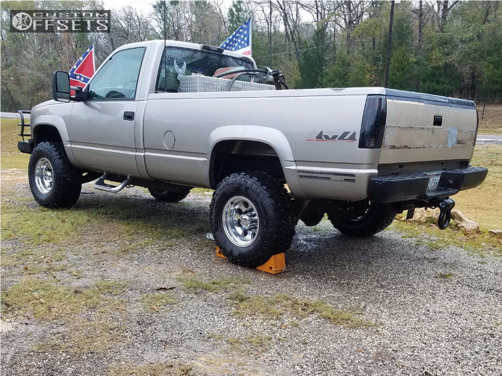 2000 GMC K2500 with 16x10 -32 Pacer Lt and 305/70R16 Dick Cepek Extreme ...