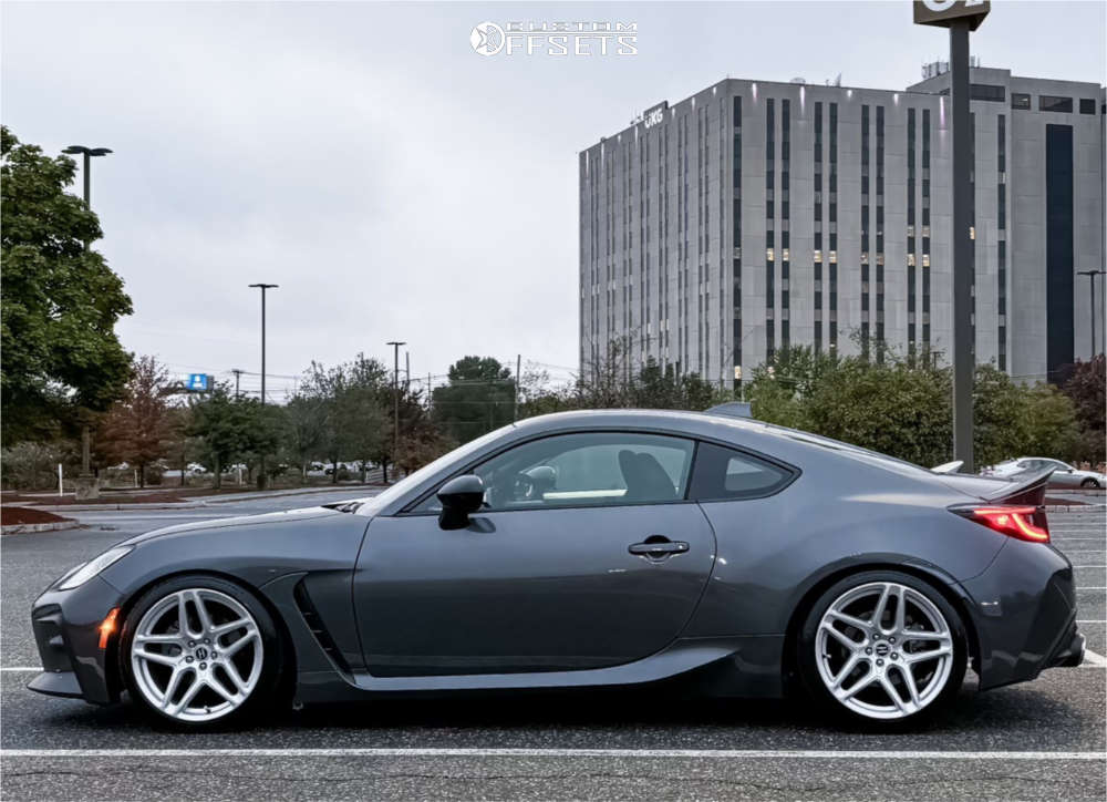 2022 Toyota GR86 with 18x9.5 38 Heritage Ebisu Monoc and 245/35R18 ...
