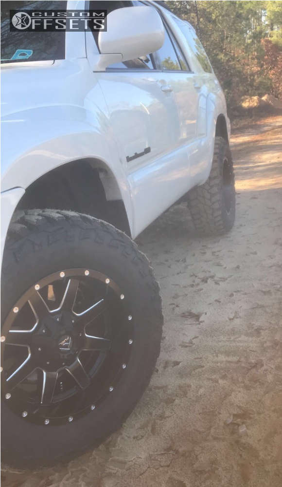 2008 Toyota 4Runner with 18x9 -12 Fuel 538 and 305/60R18 Mastercraft ...