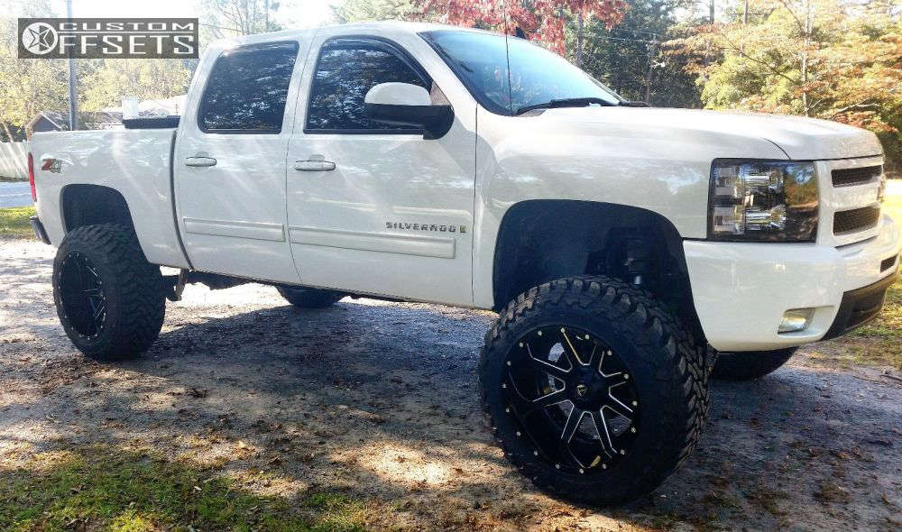 2009 Chevrolet Silverado 1500 with 22x14 -76 Fuel Maverick and 37/13 ...