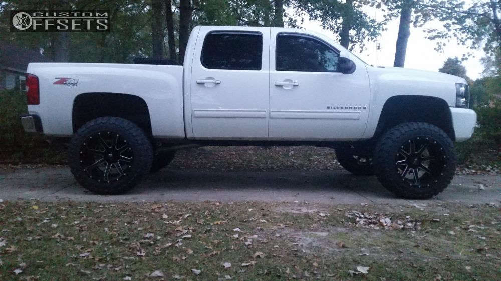 2009 Chevrolet Silverado 1500 with 22x14 -76 Fuel Maverick and 37/13 ...