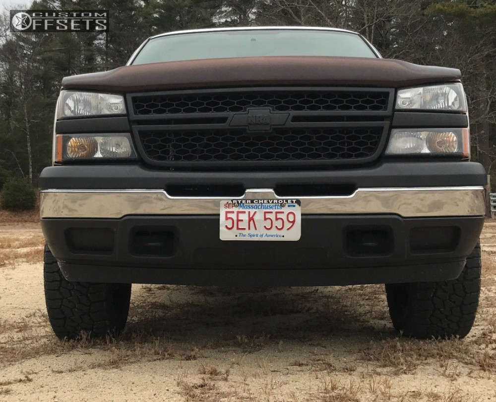 2007 Chevrolet Silverado 1500 Classic with 20x9 1 Fuel Hydro and 305 ...