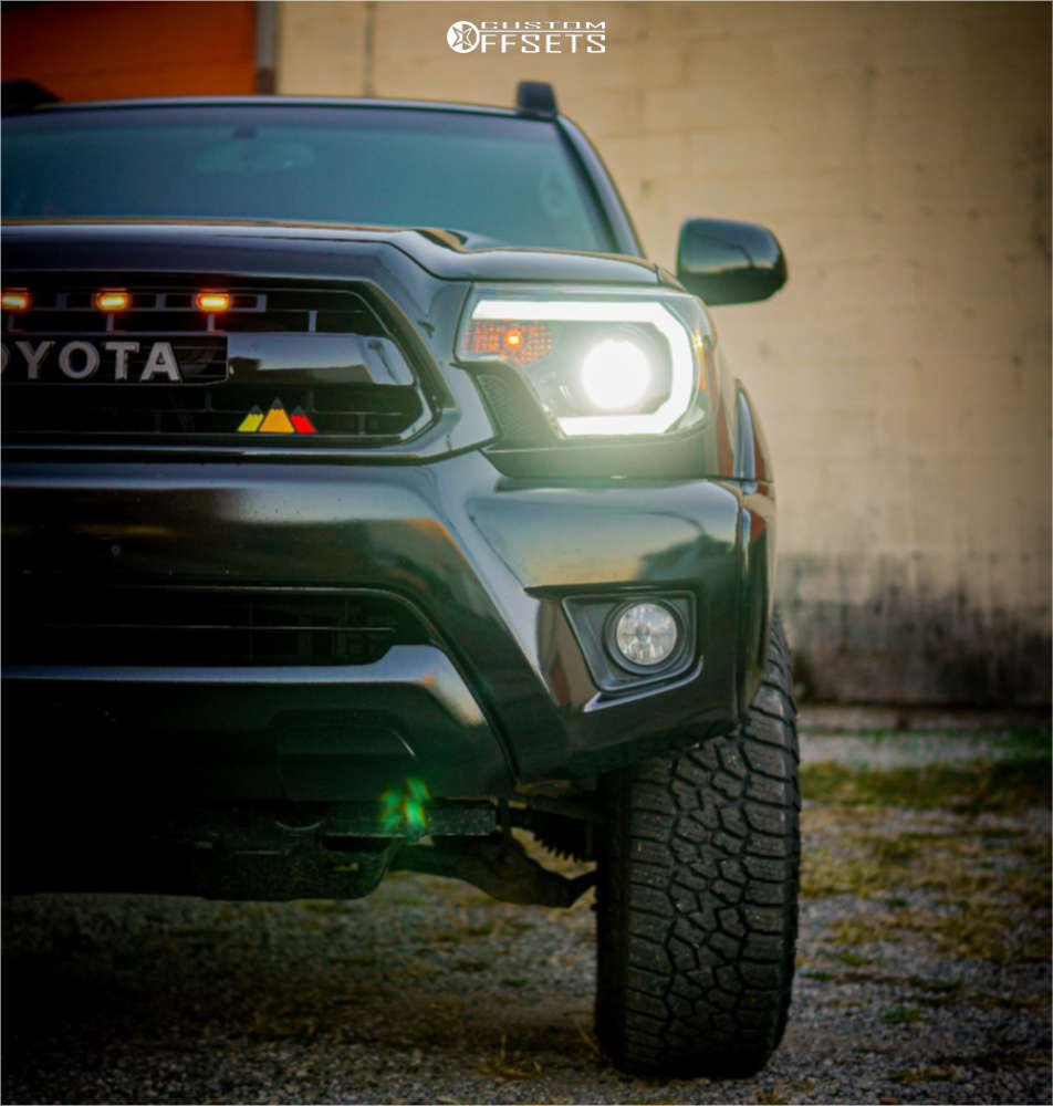 2013 Toyota Tacoma with 16x8 -10 9SiX9 Six-1 Deep and 265/75R16 Falken ...