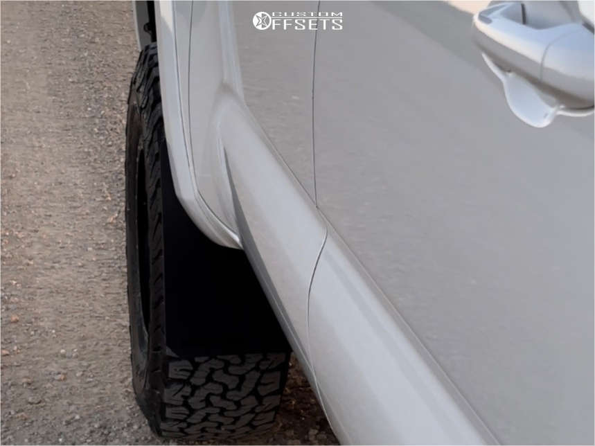 2019 Toyota Tacoma with 16x8 0 Vision Manx and 265/75R16 BFGoodrich All ...