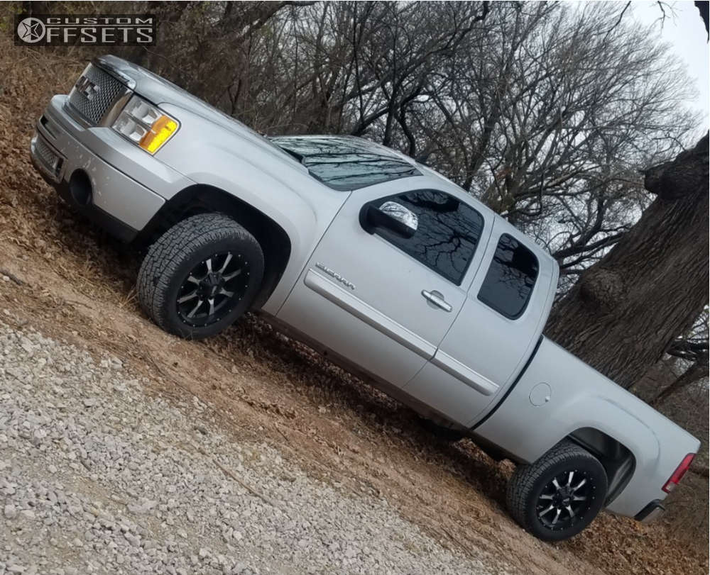 2013 GMC Sierra 1500 with 20x9 18 Moto Metal Mo970 and 275/60R20 Nexen ...