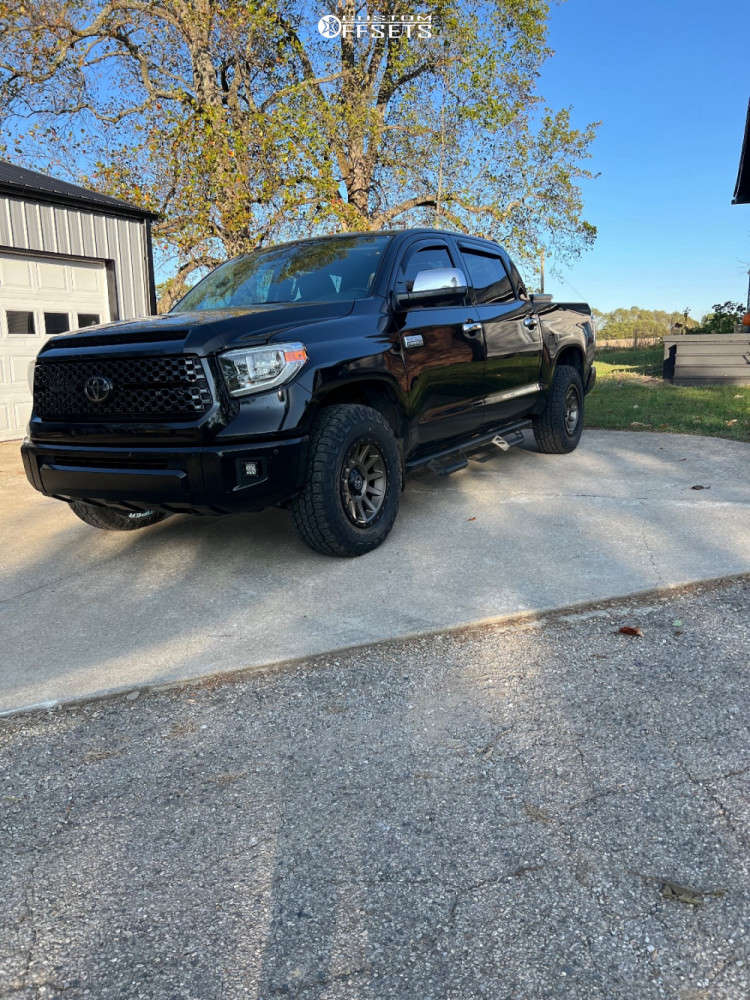 2018 Toyota Tundra with 18x9 25 Icon Alloys Compression and 275/70R18 ...