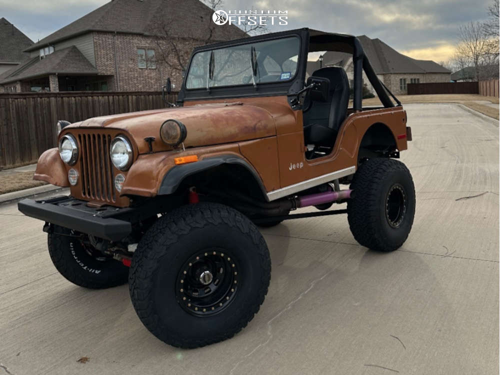 1978 Jeep CJ5 with 15x10 -44 Pro Comp Series 252 and 35/12.5R15 ...