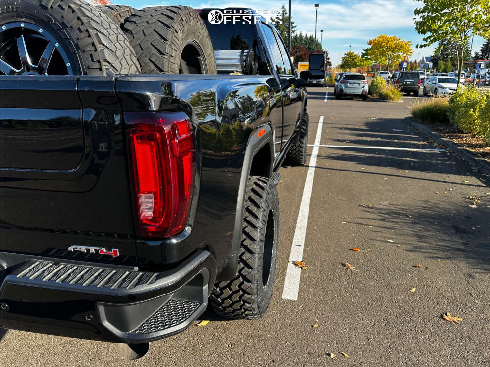 2023 GMC Sierra 2500 HD with 20x10 -19 Hostile Alpha and 37/12.5R20 ...