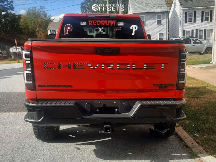 2023 Chevrolet Silverado 2500 HD with 20x9 0 XD Xd860 and 33/12.5R20 ...