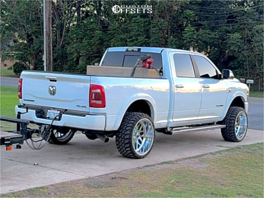 2020 Ram 2500 with 24x12 -51 Fuel Forged Ff19 and 33/12.5R24 Suretrac ...
