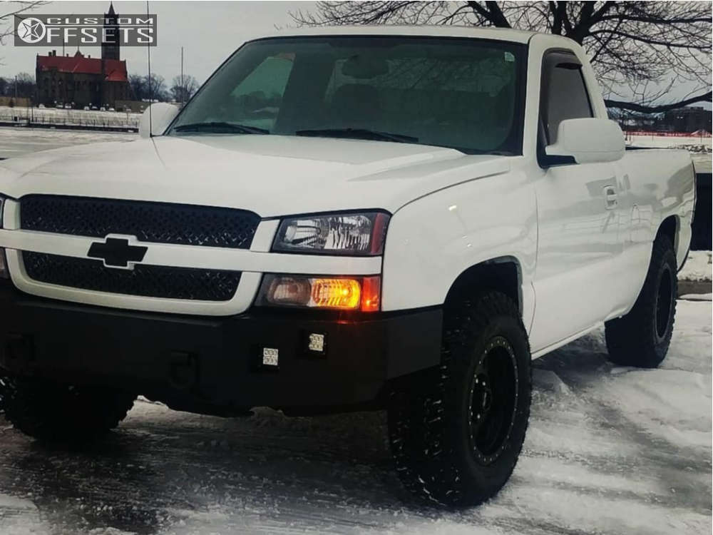 2004 Chevrolet Silverado 1500 with 17x8.5 0 Vision Manx and 265/70R17 ...