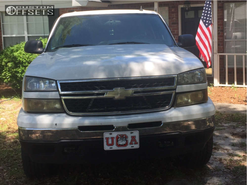 2006 Chevrolet Silverado 1500 with 20x9 27 OE Performance 150 and 305 ...