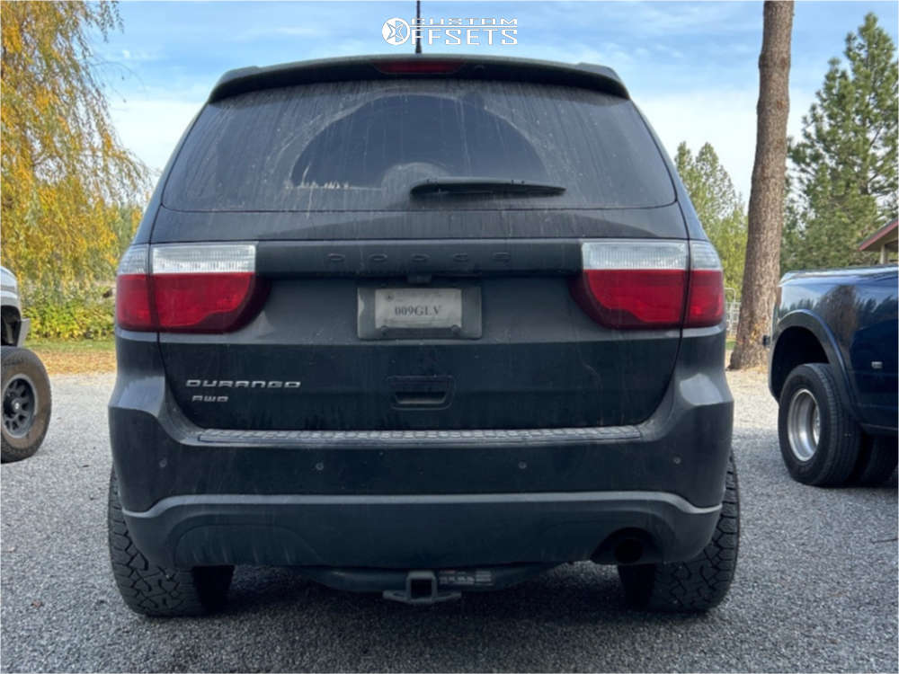 2013 Dodge Durango with 18x10 -19 Alloy Ion Style 134 and 33/12.5R18 ...