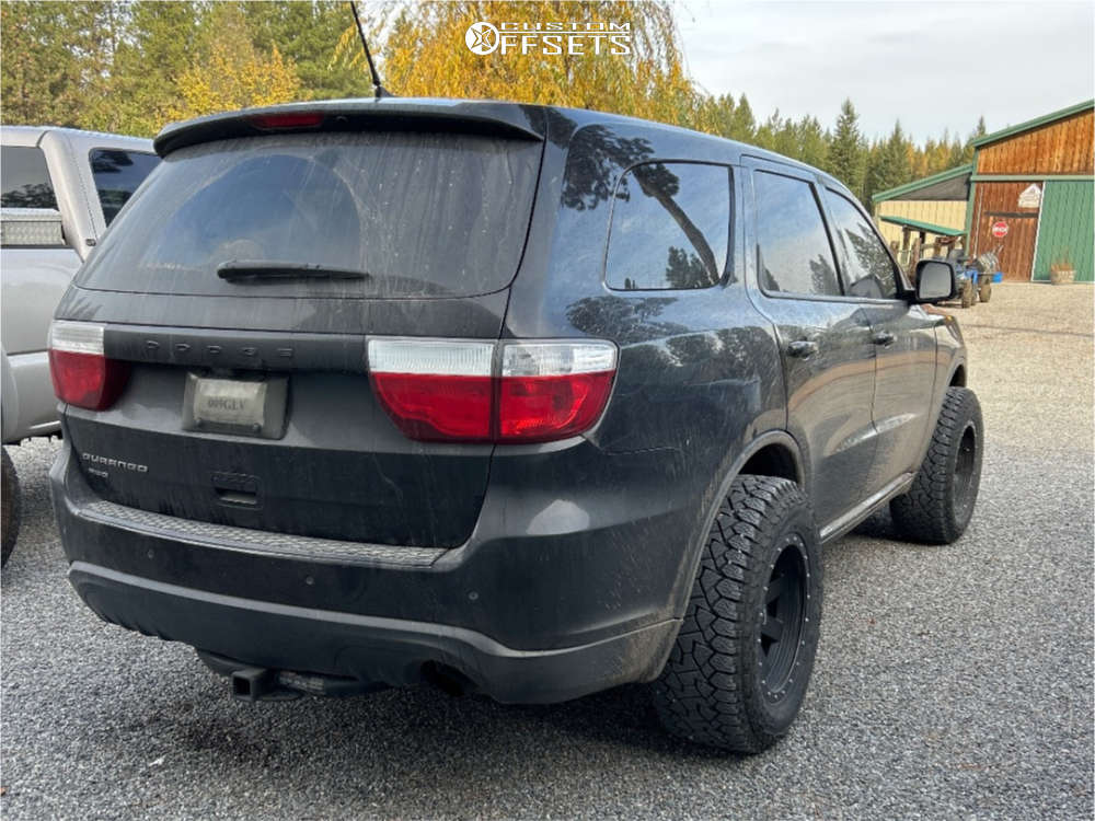 2013 Dodge Durango with 18x10 -19 Alloy Ion Style 134 and 33/12.5R18 ...