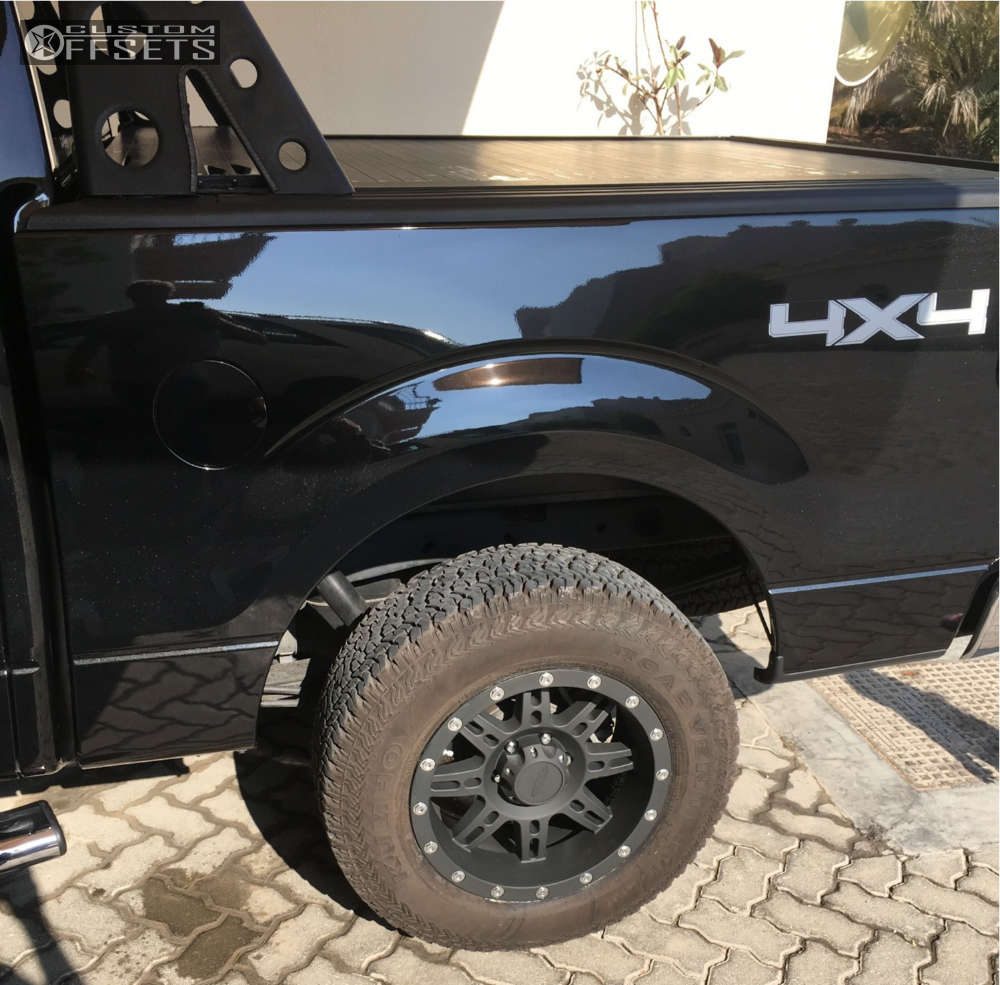 2014 Ford F-150 with 18x9 0 Pro Comp Series 31 and 275/65R18 Kumho Road ...