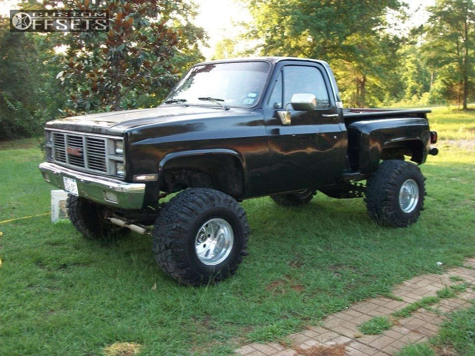 1985 GMC K1500 with 15x14 -76 Weld Racing Super Single and 35/14.5R15 ...