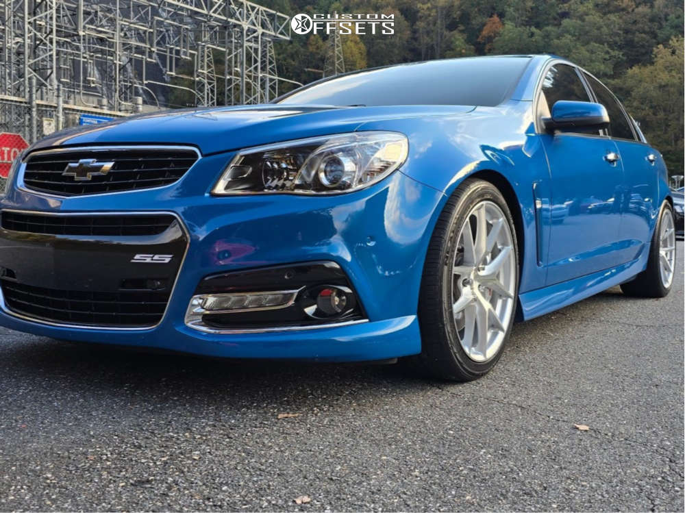 2015 Chevrolet SS with 19x8.5 35 Aodhan Aff7 and 245/40R19 Toyo Tires ...