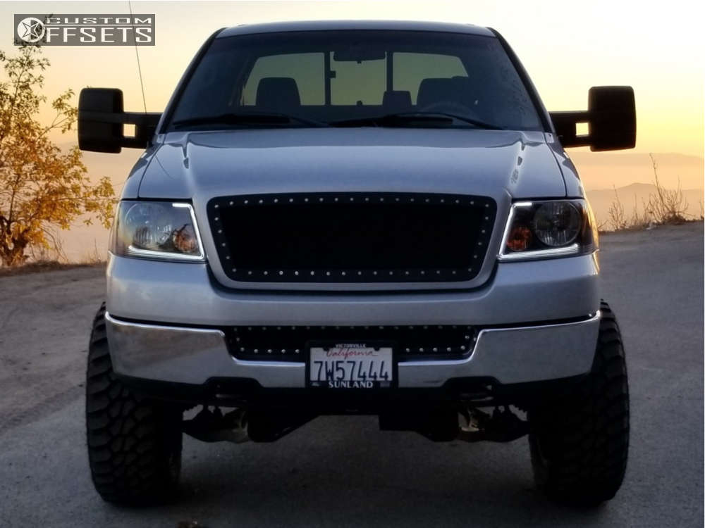 2005 Ford F-150 with 20x10 -25 Vision Arc and 35/12.5R20 Firestone ...